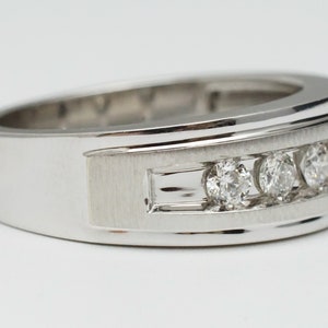 MGW 10K White Gold 1/2cttw Round Channel Set Natural Diamond Ring (CAT ...