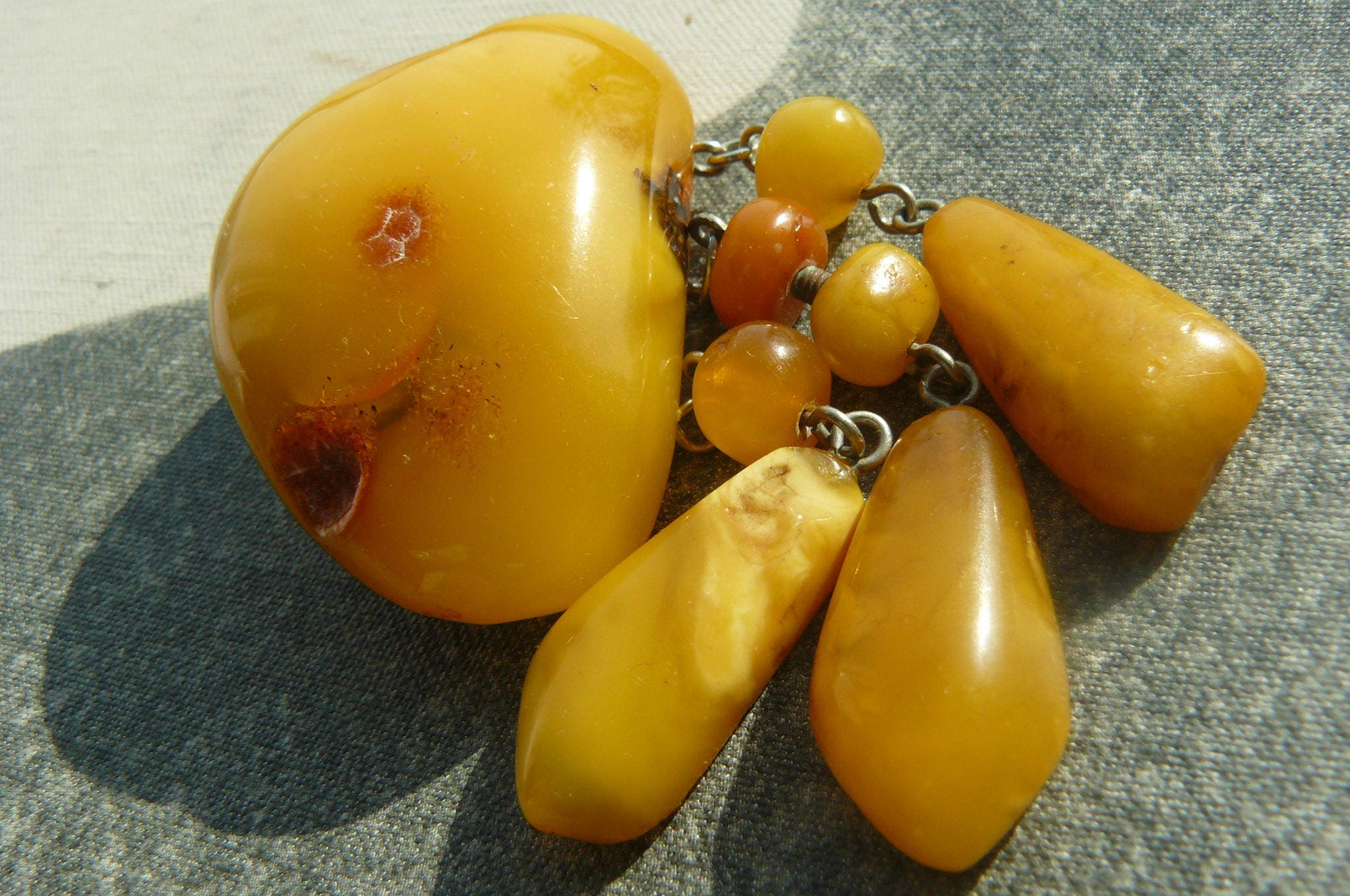Handmade Vintage Natural Amber Stone Baltic Sea Brooch Unique Colors ...