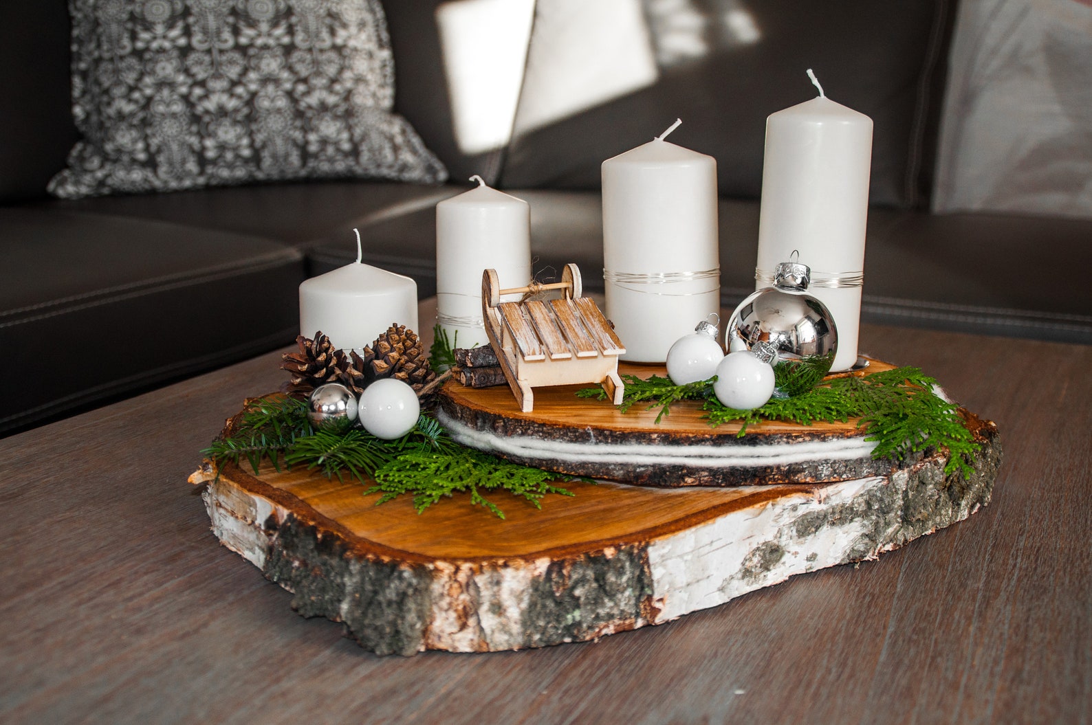 Traditional German Advent Wreath - Count the Sundays before Christmas ...