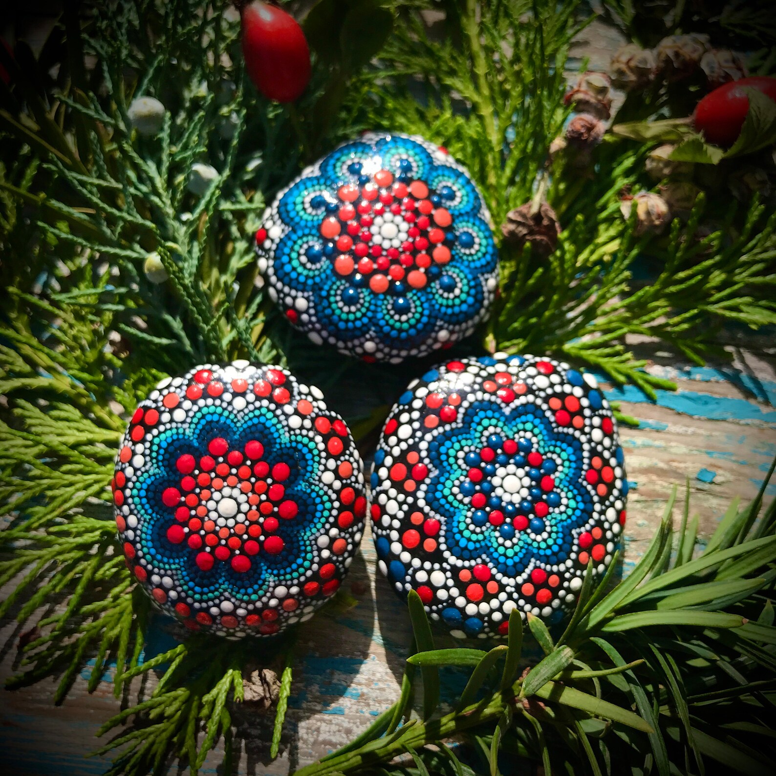 Christmas Stones: 3 Blue and Red Dot Painted Christmas Mandala Rocks ...