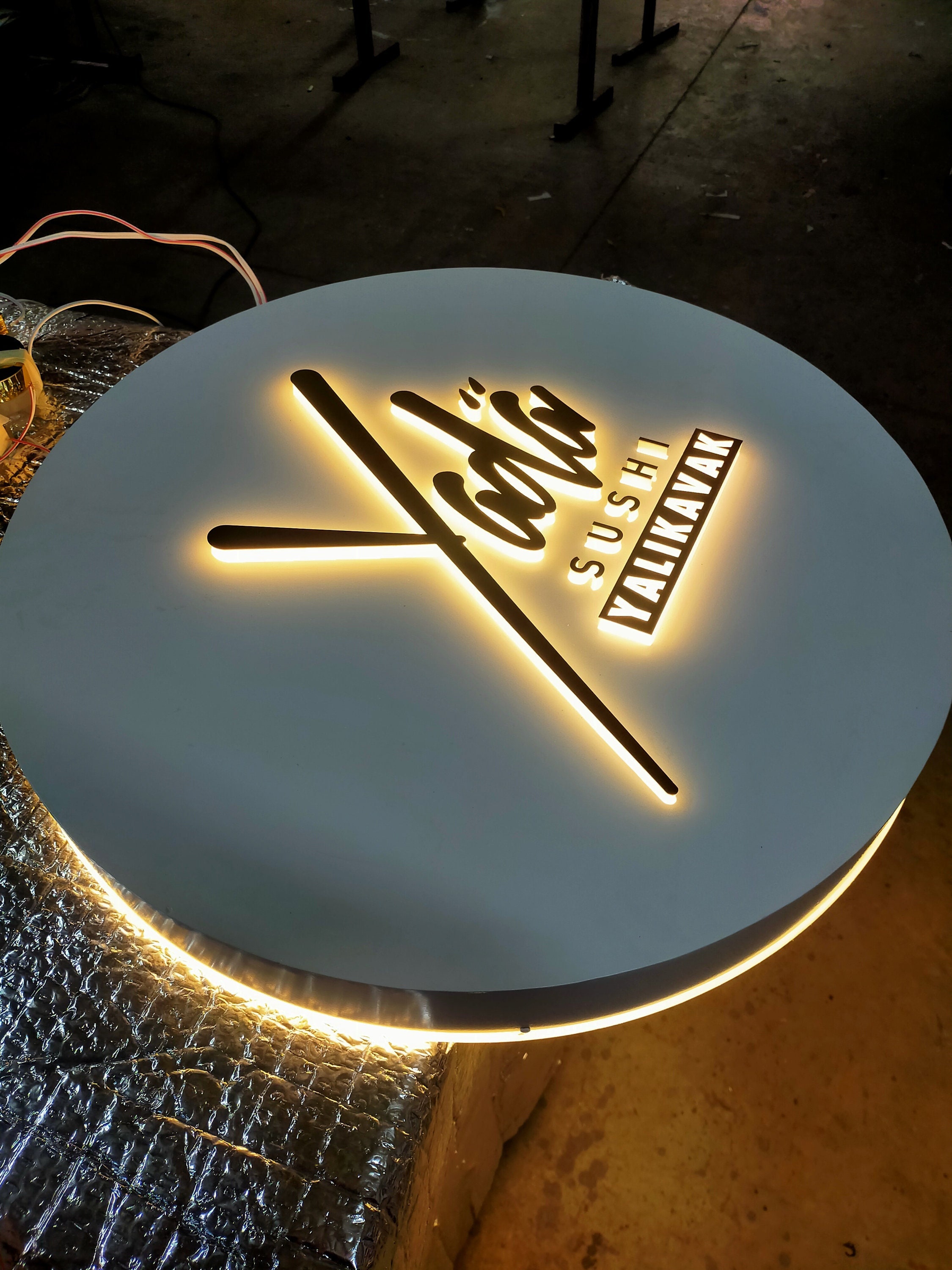 Round Logo Sign, Custom Round Sign, Storefront Sign, Illuminated Sign ...