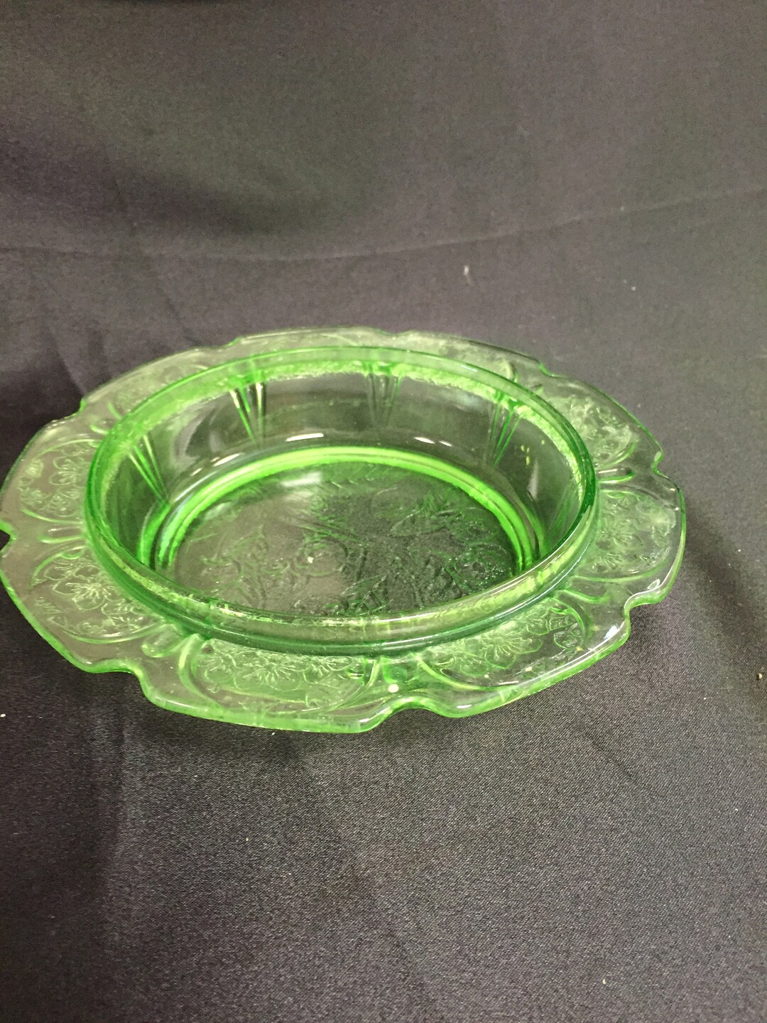 Covered Butter Bottom (6 1/8") Only From Jeannette's "cherry Blossom ...