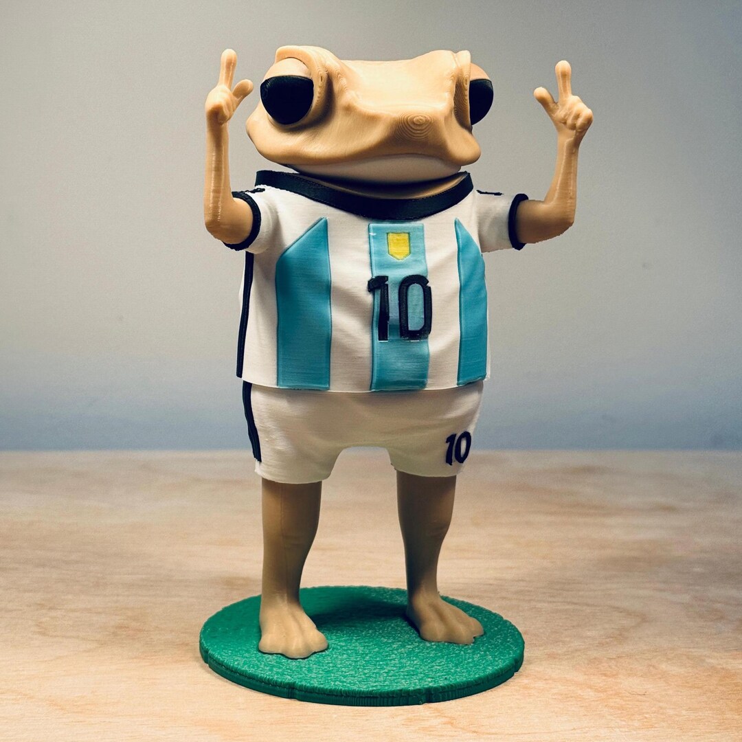 Argentina Soccer Frog Figurine Concho - Etsy