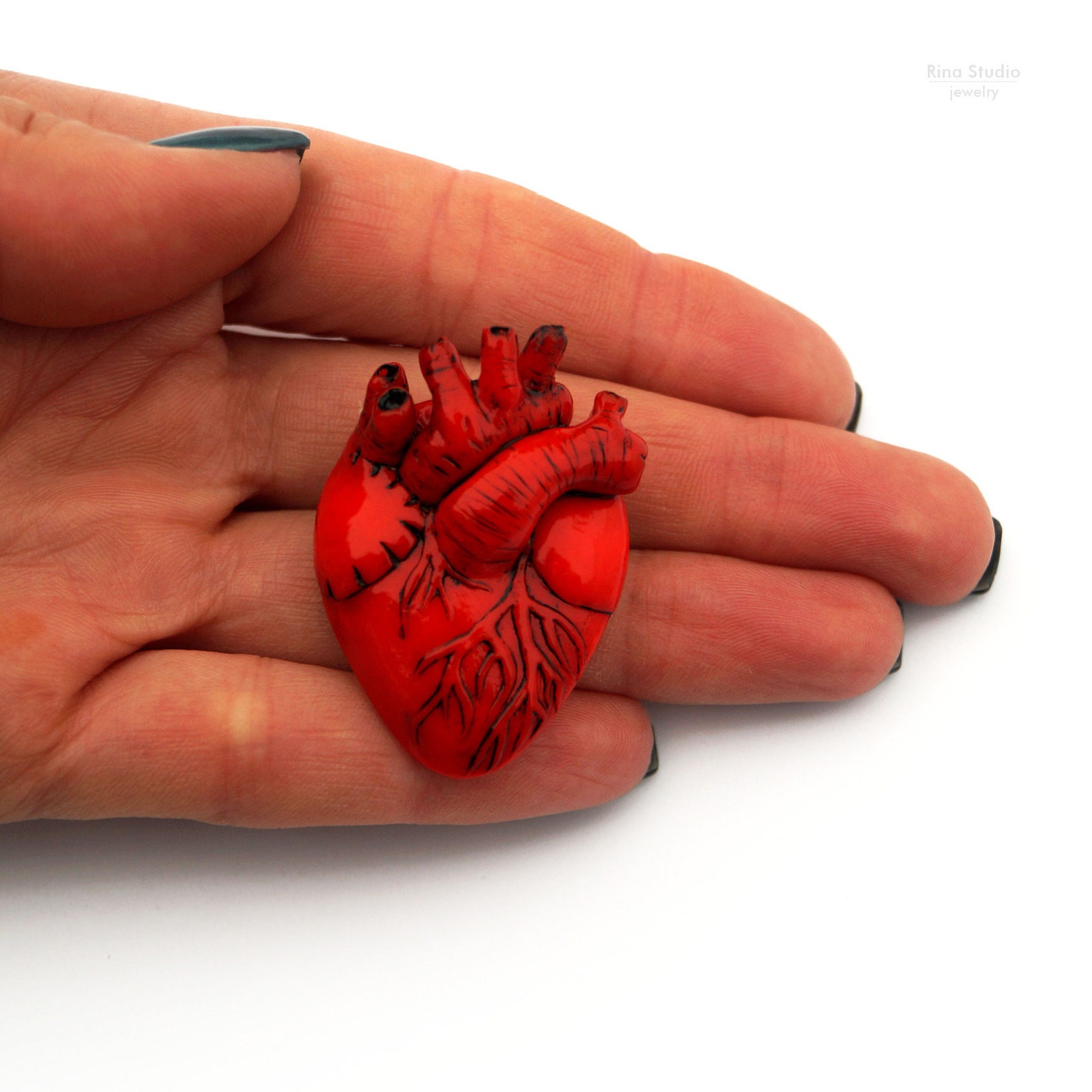 Anatomical Heart Pin Realistic Anatomy Art Horror Halloween Brooch Gift ...