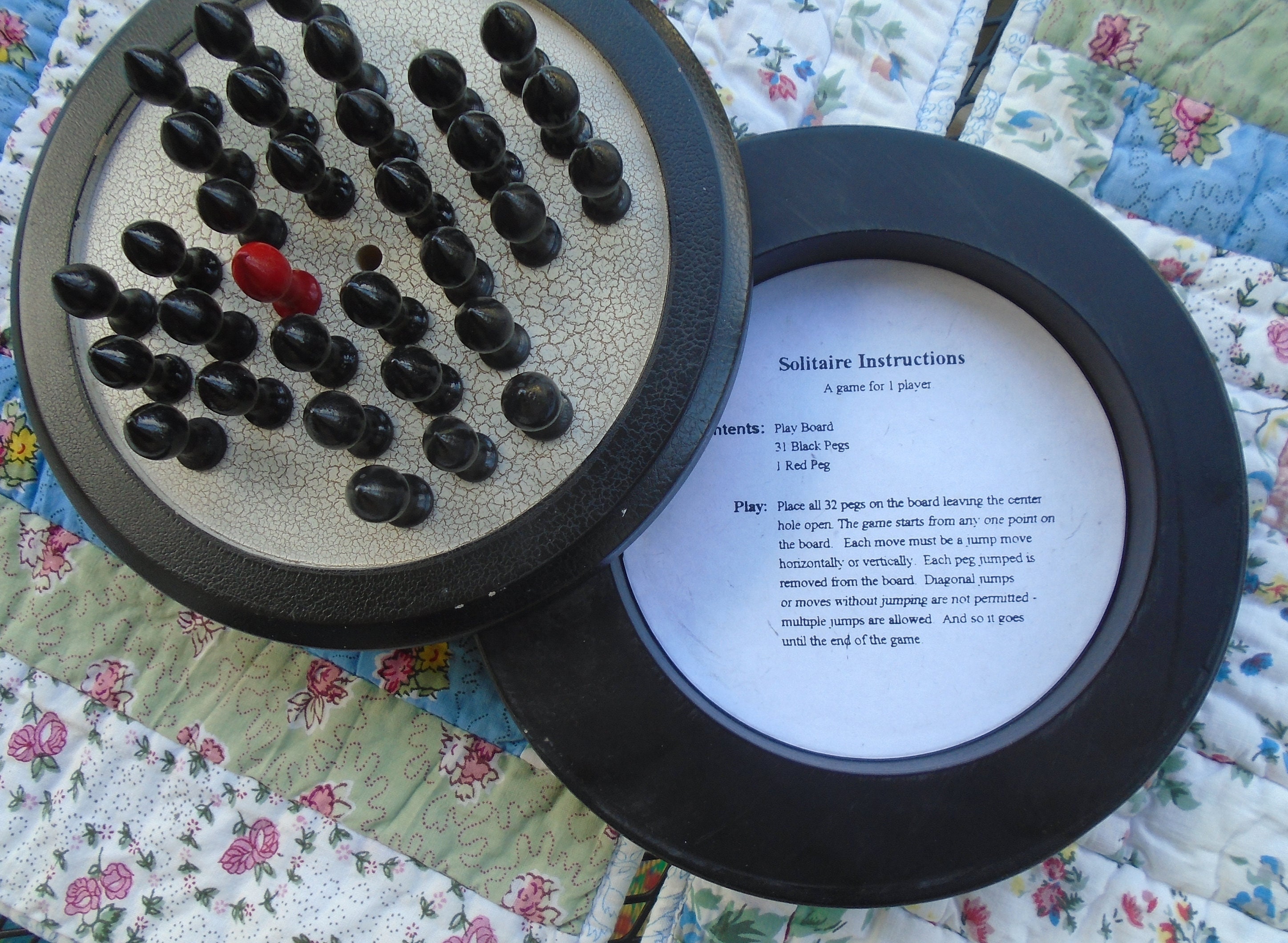 Solitaire Game, Round, Pegs to Remove, 32 Pegs, - Etsy