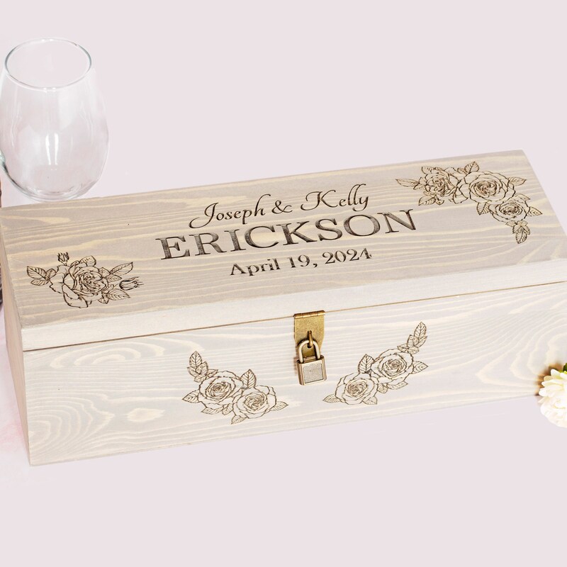 Wine and Rose Box - Etsy