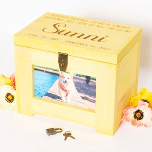 Personalized Pet Memory Box / Urn With Name and Quote or Poem | Etsy