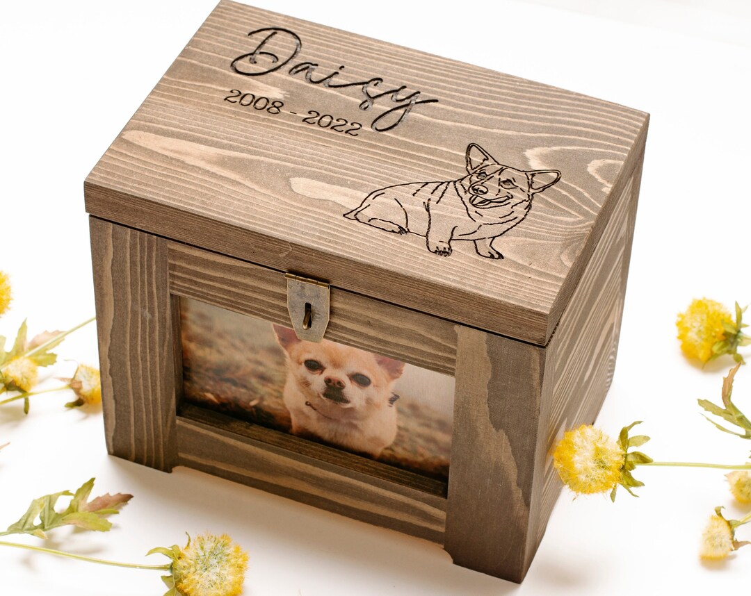 Personalized Pet Memory Box / Urn With Name and Dog Breed - Etsy