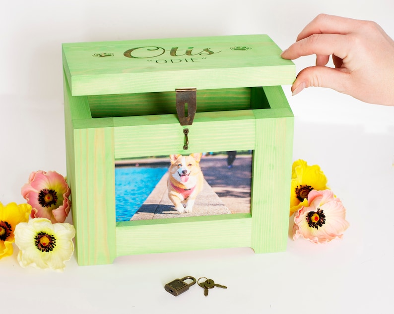 Personalized Pet Memory Box / Urn With Name and Quote or Poem | Etsy