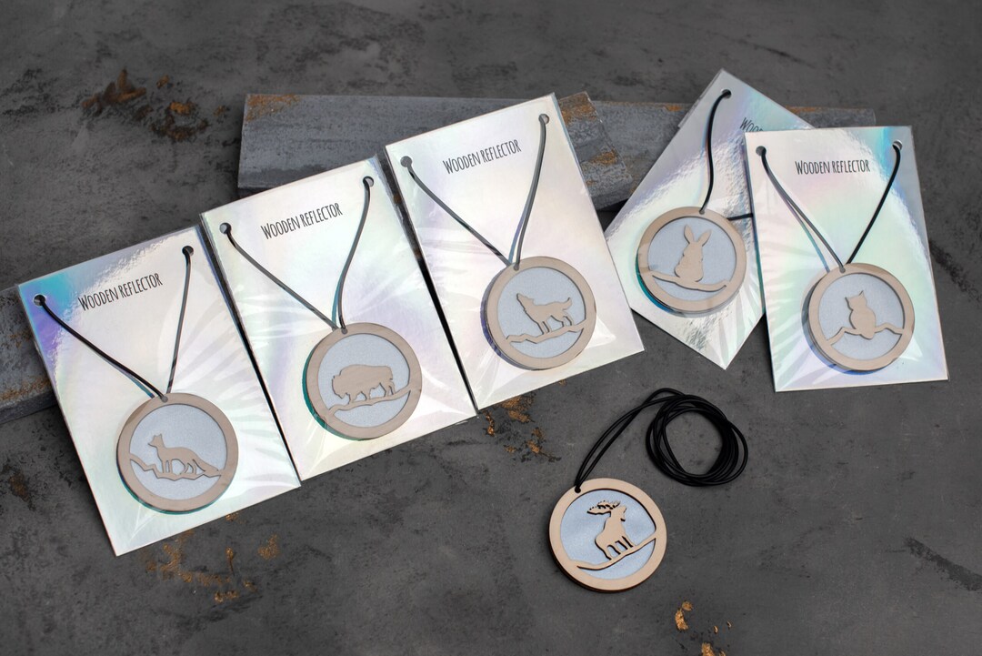 Reflective Wooden Keyring: Handmade Animal Design, 3M Material - Etsy