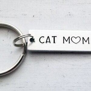 Cat Mom Keychain Cat Keychain Cat Mom Gift Kitty Mom Gift - Etsy
