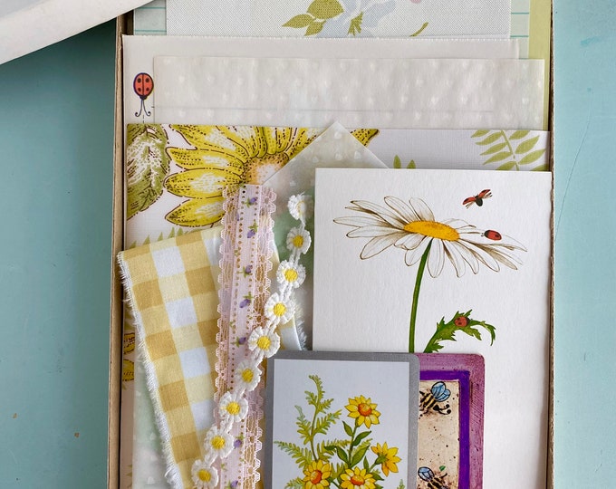 Vintage Daisy Stationery Box Set Vintage Stationery Box, Note Cards ...