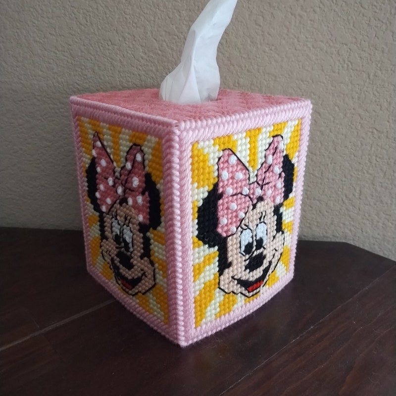 Plastic Canvas Mickey Mouse - Etsy