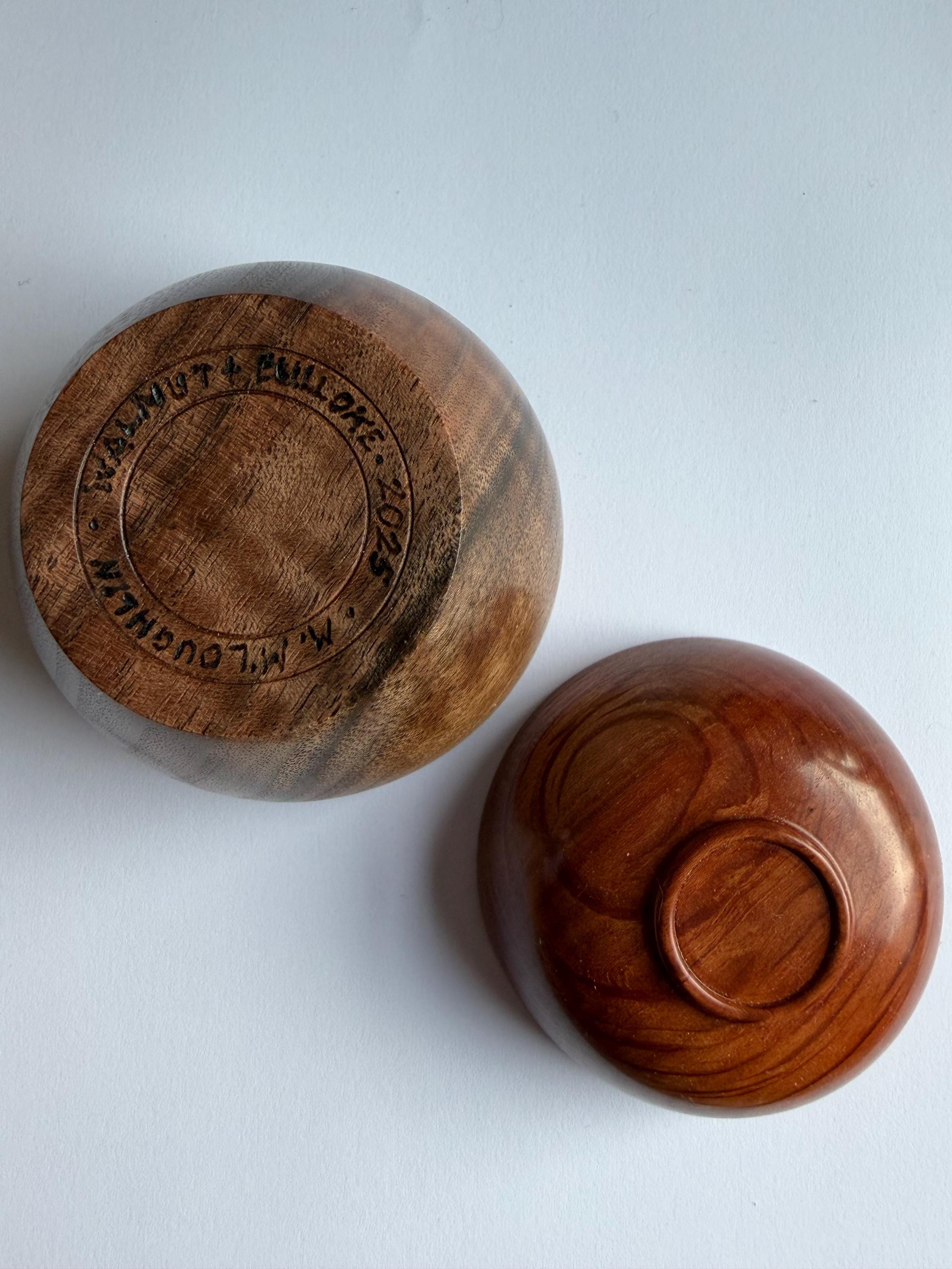 Bulloak and Walnut Lidded Bowl - Etsy