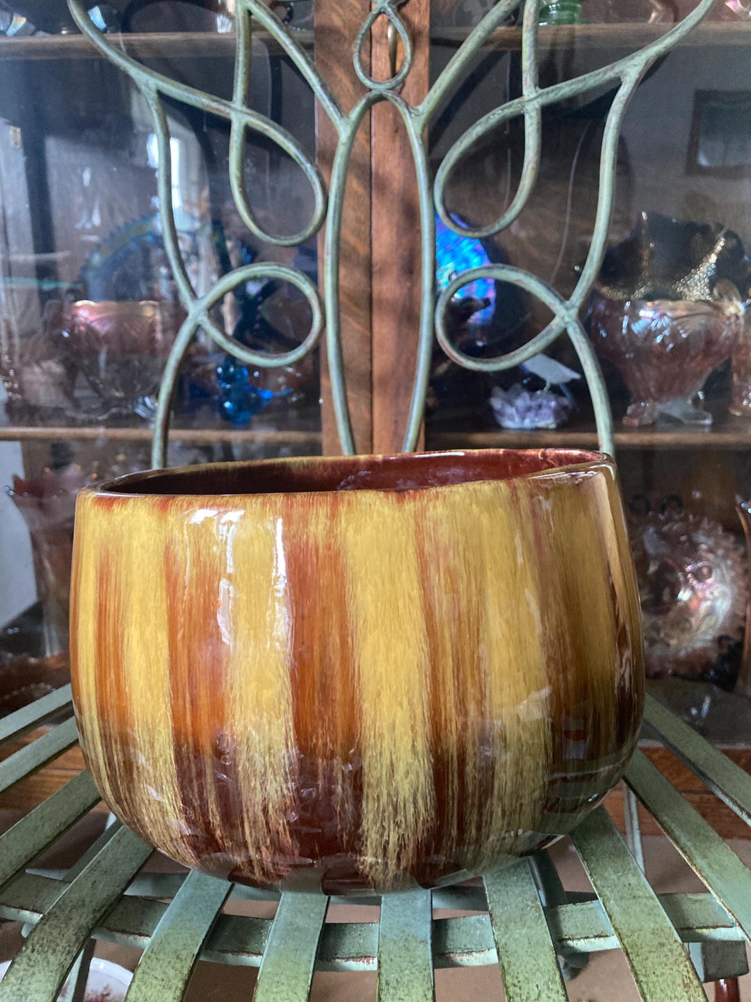 Blue Mountain Pottery Bowl. Harvest Gold. 8.5 Inches Diameter. 5.5 ...