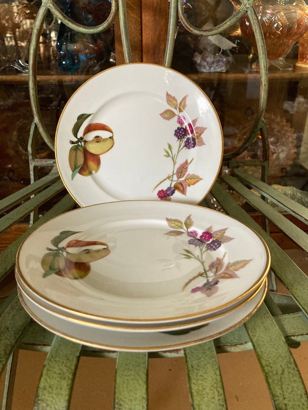 Royal Worcester Evesham Gold Bread and Butter Plates. Set of 4. 6.5 ...