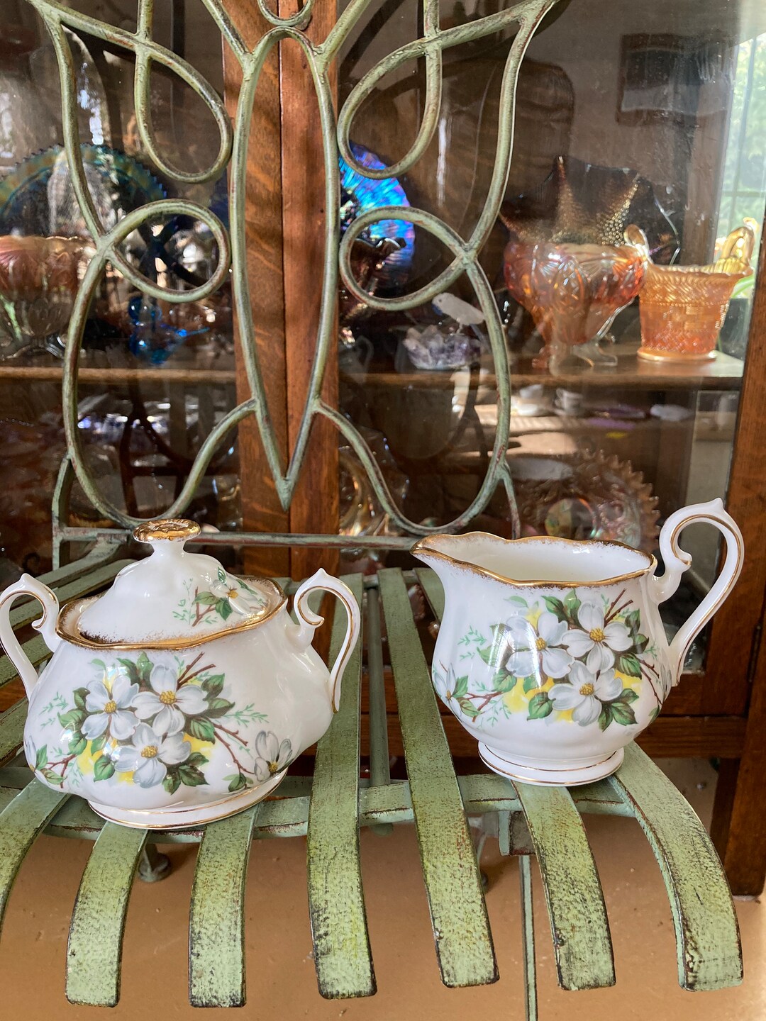 Royal Albert White Dogwood Large Creamer and Lidded Sugar Bowl. Creamer ...
