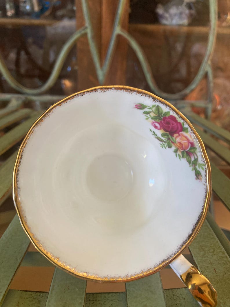 Royal Albert Old Country Roses Tennis Set. 8.5 Inches Wide. Produced in ...
