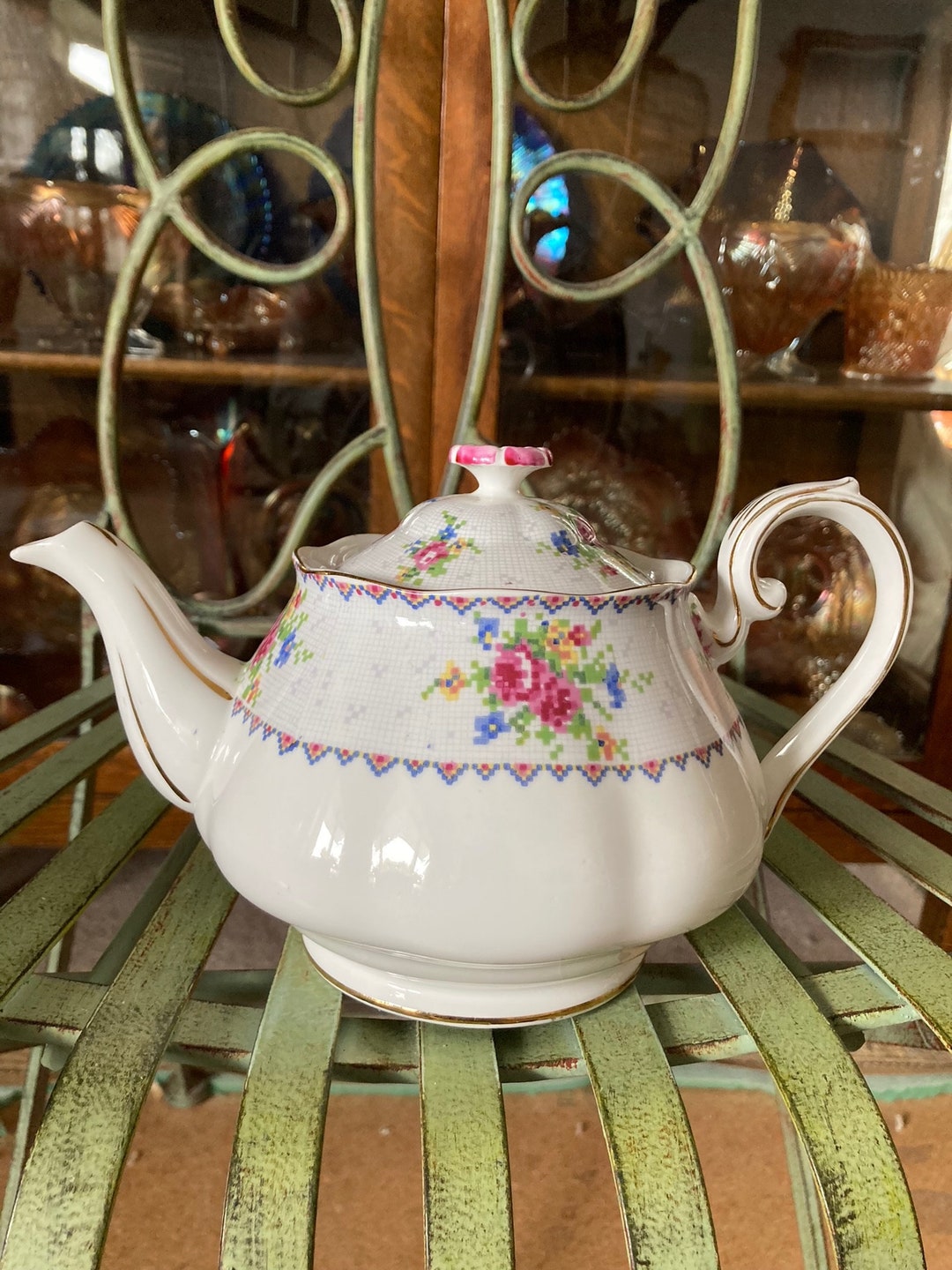 Royal Albert Petit Point Teapot. Medium Size. . Produced in England ...