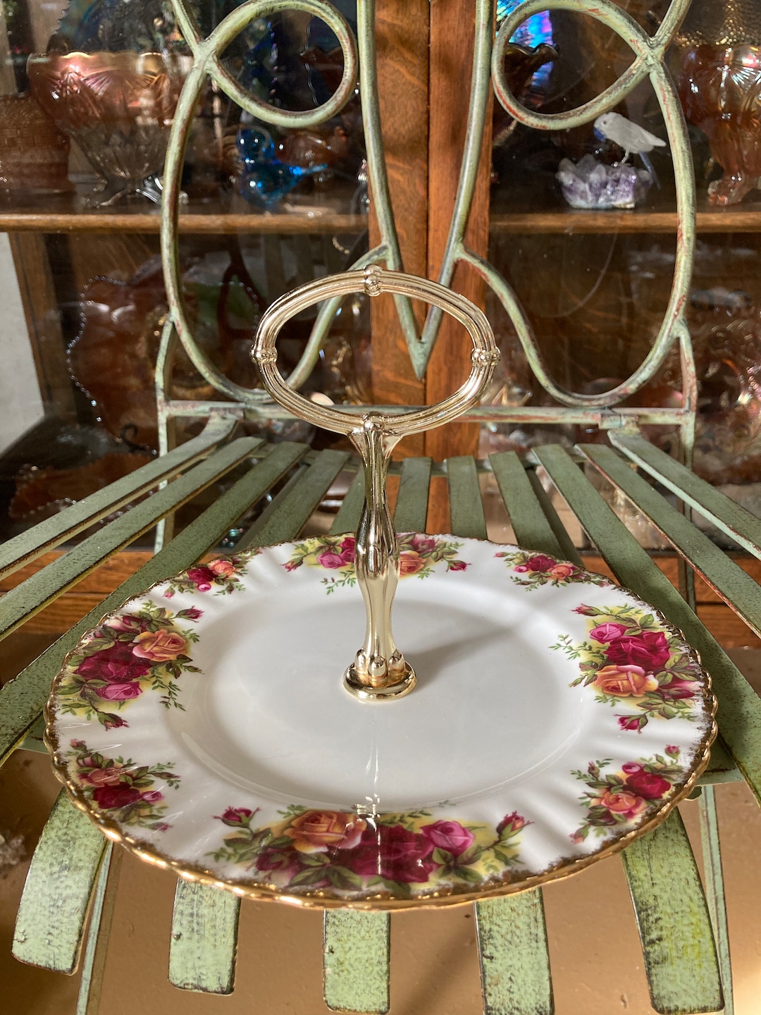 Royal Albert Old Country Roses Handled Serving Plate. 5.5 Inches Tall ...