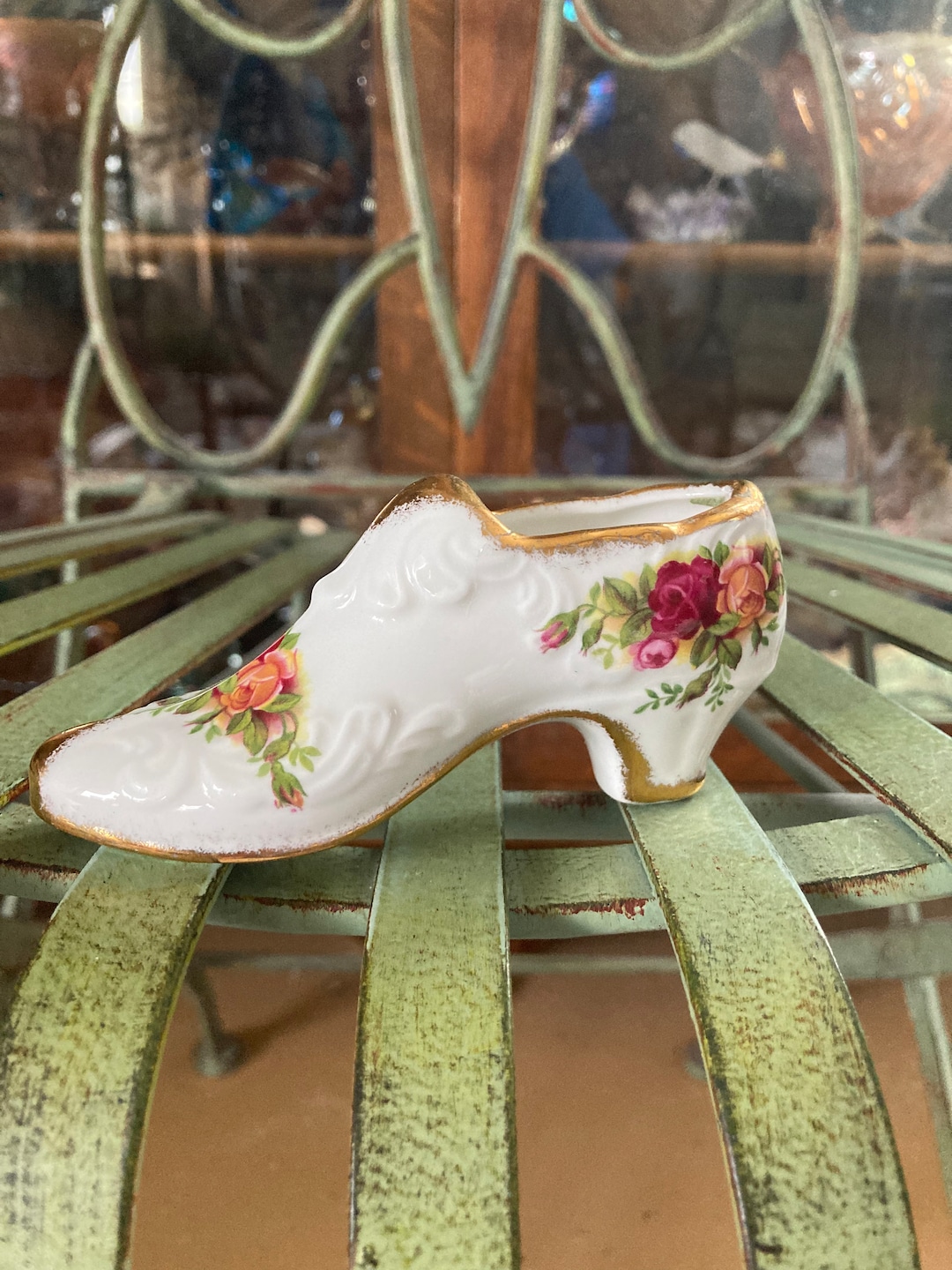 Royal Albert Old Country Roses Shoe. 4.25 Inches Wide. Produced in ...