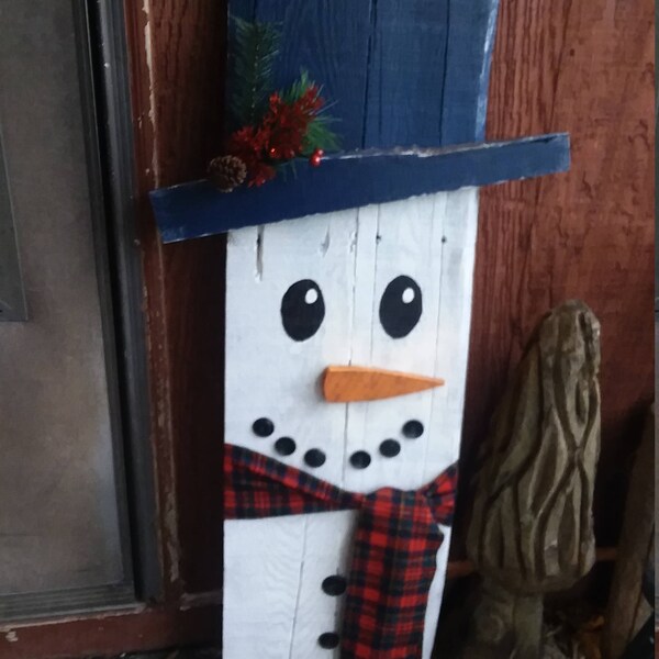 Pallet Snowman - Etsy