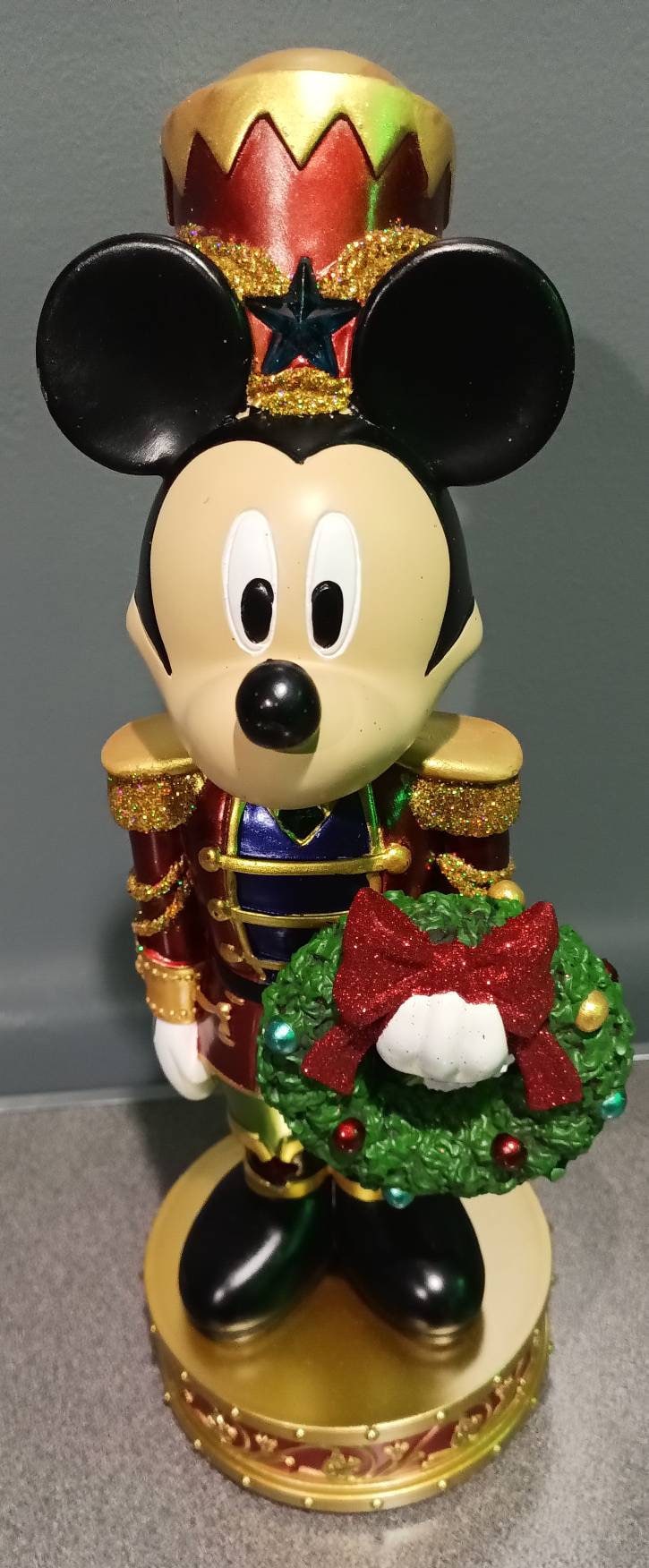 Disney Mickey and Goofy Holiday Nutcracker Action Figurine Set ...
