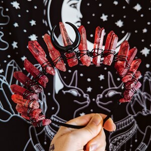 Luna VAMPIRE BLOOD Red Quartz. Witch Crown. Festival Crown. - Etsy