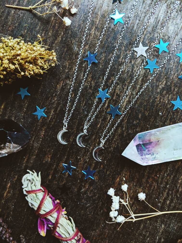 Luna MINI-MOON Silvermoon Pendant. Moon Charm. Silver Chain. - Etsy