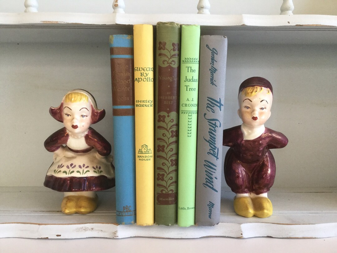 Colorful Vintage Books Decor Bundle Set or Stack of 5 - Etsy
