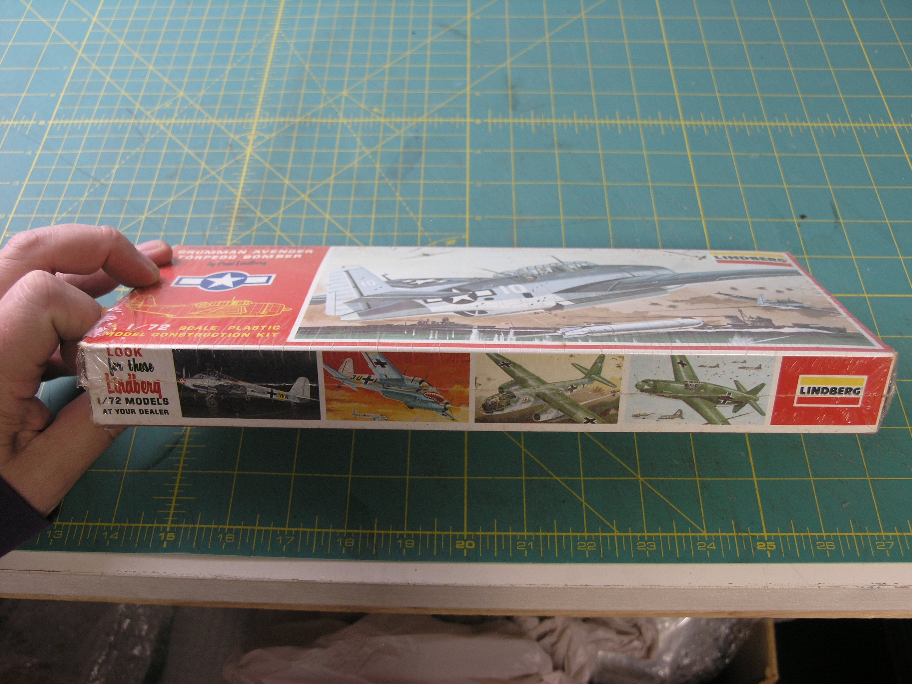 Lindberg TBF Avenger 1/72 Scale Plastic Model Kit Factory - Etsy