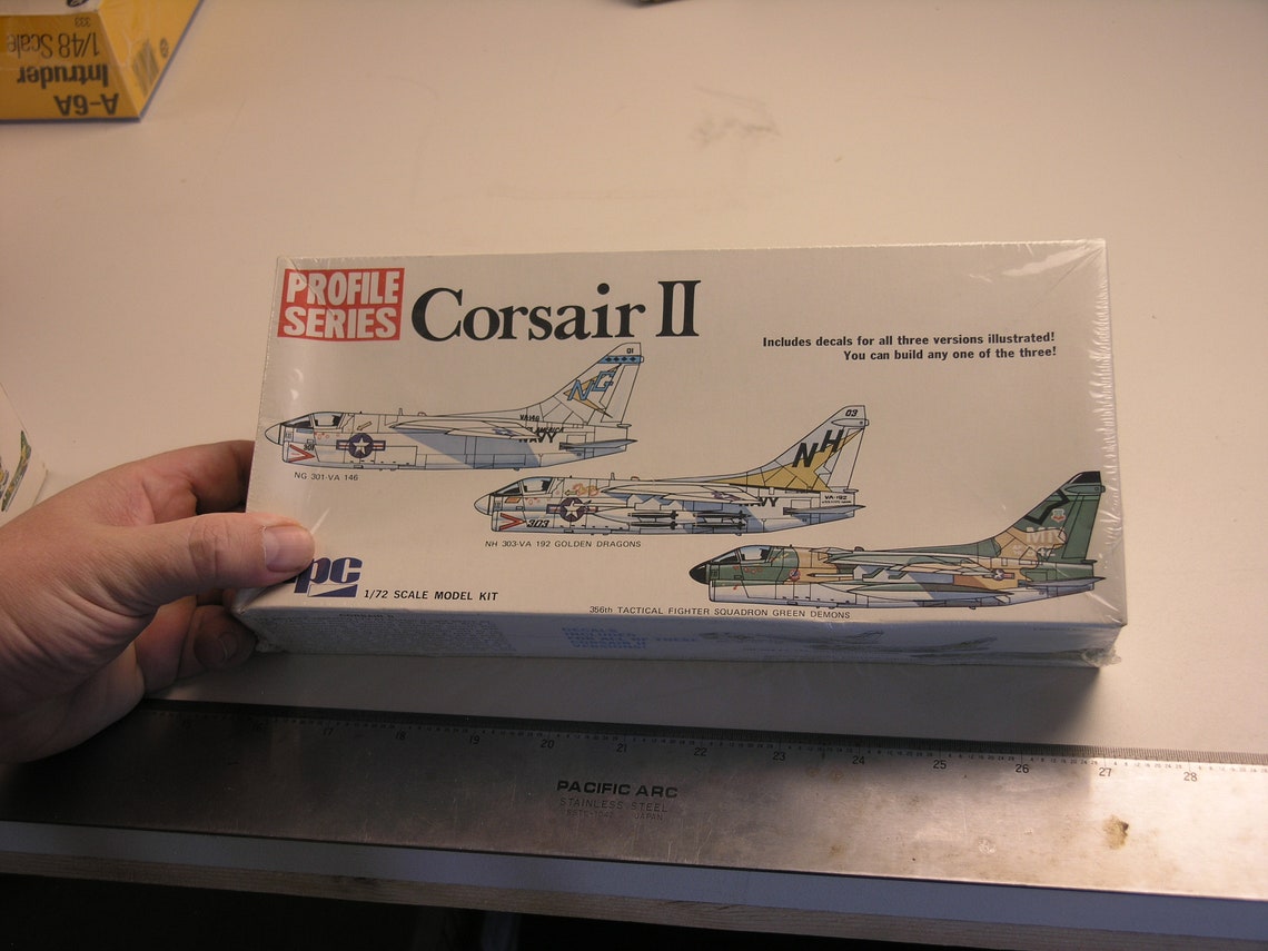 Plastic Model Kit 1/72 A6 Corsair II Profile Series Release, New Old ...