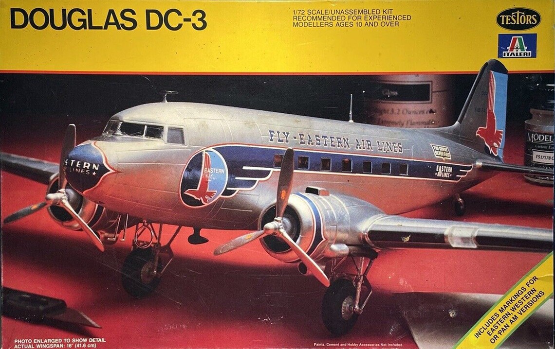 Testors / Italeri , Douglas DC-3, 1/72 Scale Plastic Model Kit Factory ...