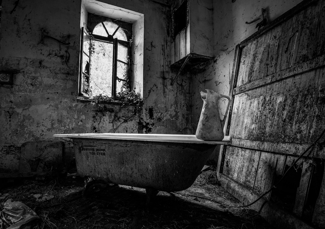 Old Bathroom Photograohy, Abandoned Bathroom Photograph, Urban Decay ...