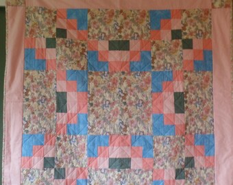 Snow White Quilt - Etsy