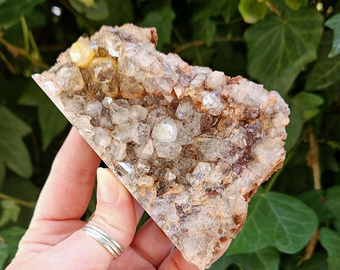 Included Quartz Cluster / Tasmanian Quartz / Cut Base / 262 Grams - Etsy