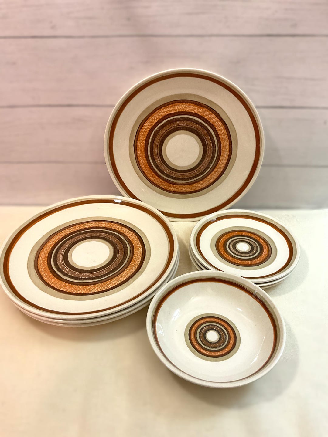 Cavalier Santa Fe Dinner Plates / Salad Plates, 8 Pc. - Etsy