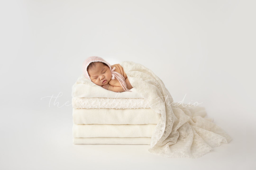 Cream White Newborn Digital Background - Stack of Blankets - Newborn ...