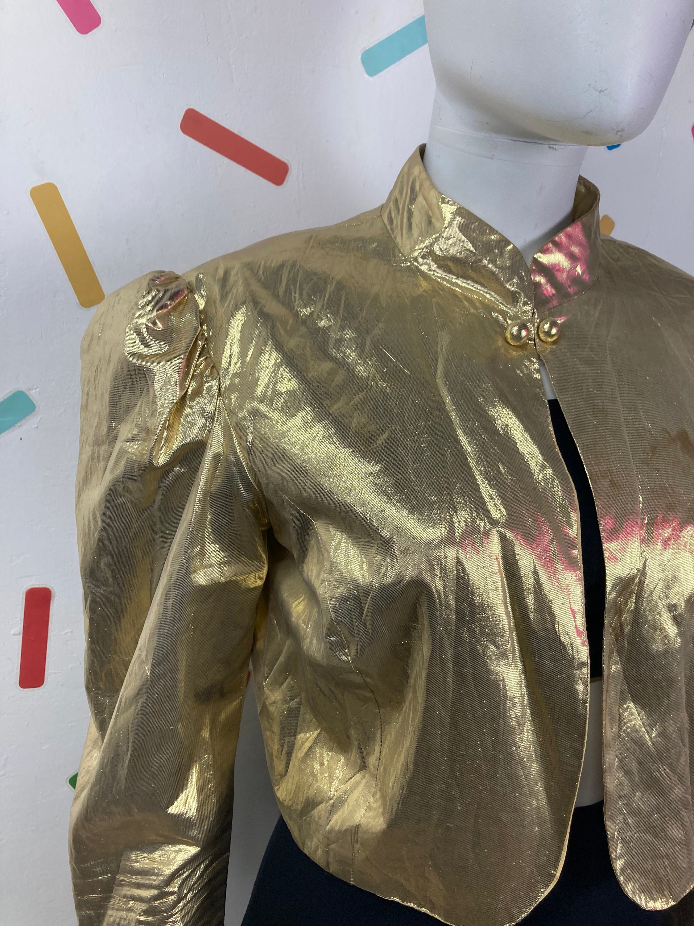 1980s true vintage gold cropped puff shoulder design jacket size 12