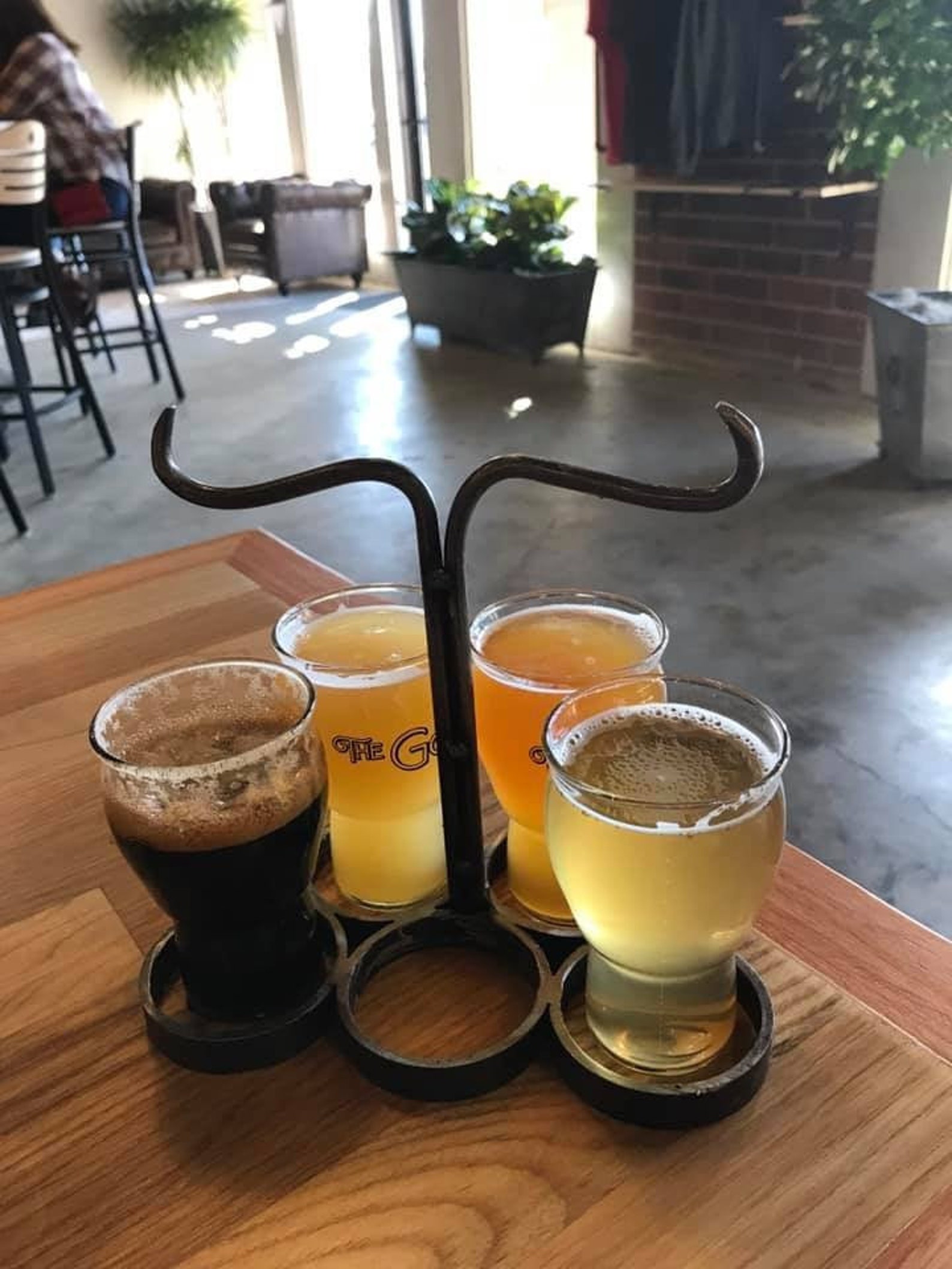 Custom Hand Forged Steel Beer Flight Holder With 5.75 Oz - Etsy