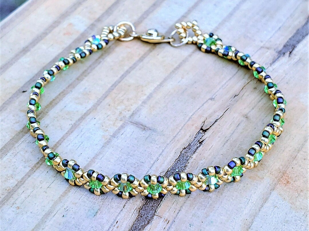 Peridot Hand Woven Bracelet, Handmade Minimalist Beadwork Seed Bead ...