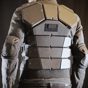 Vanguard Specialist Body Armor - Etsy