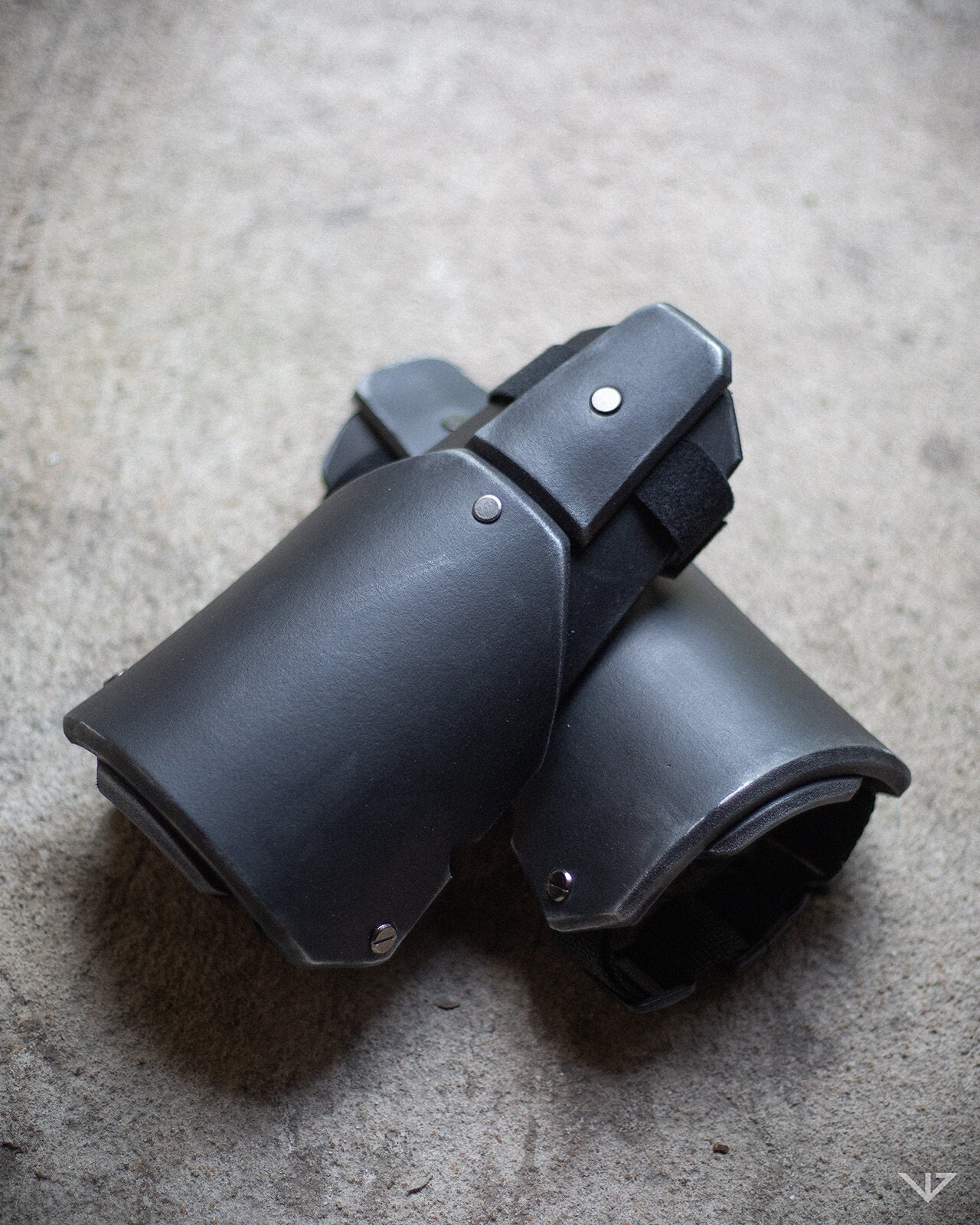 Tactical Gauntlet / Bracer, Vanguard Enforcer (PAIR) - Etsy