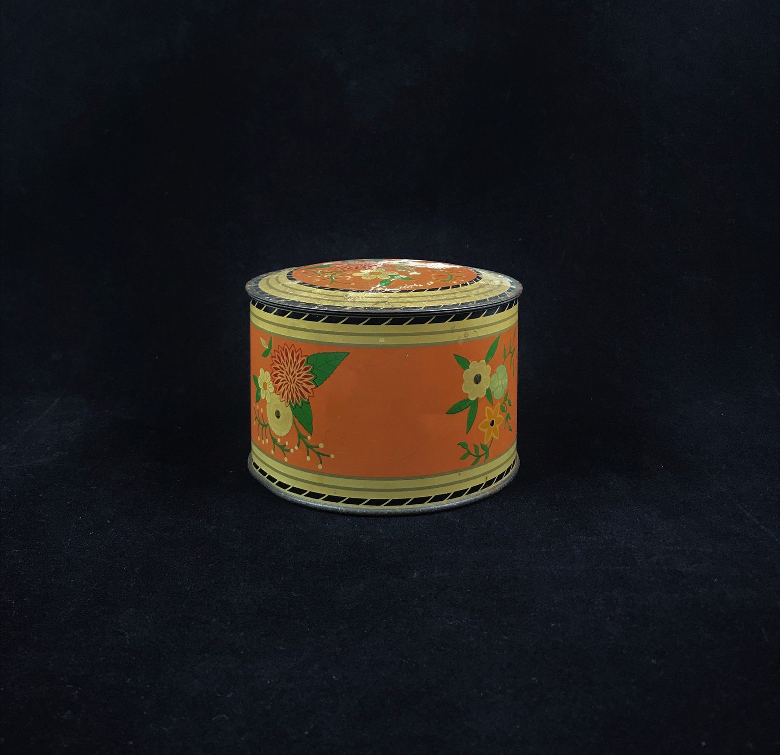 RICHARD HUDNUT Yanky Clover Dusting Powder Tin Circa 1930s - Etsy