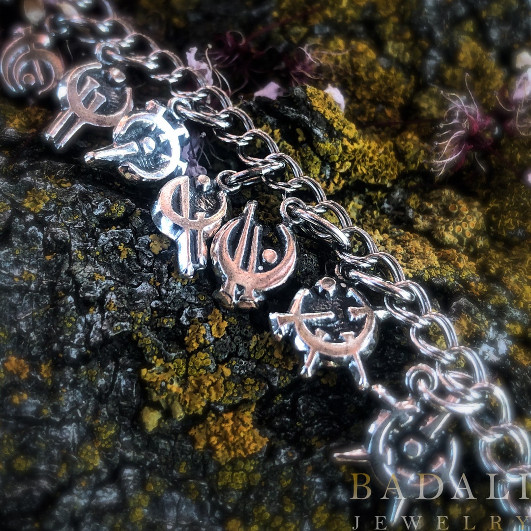 Mistborn Allomancer Charms, Officially Licensed With Brandon Sanderson ...