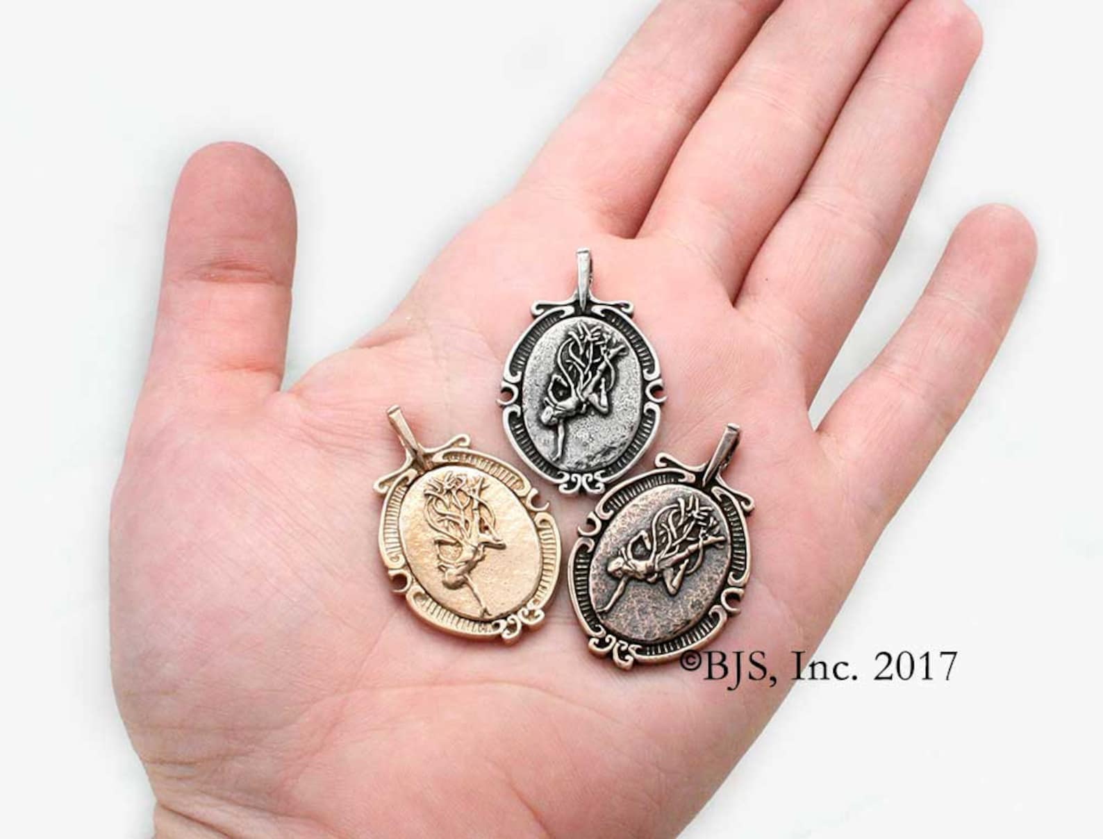 The Ascendant Warrior Cameo, Officially Licensed Mistborn Jewelry With ...