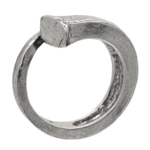 Sterling Silver Hemalurgy Spike Ring - Officially Licensed Brandon ...