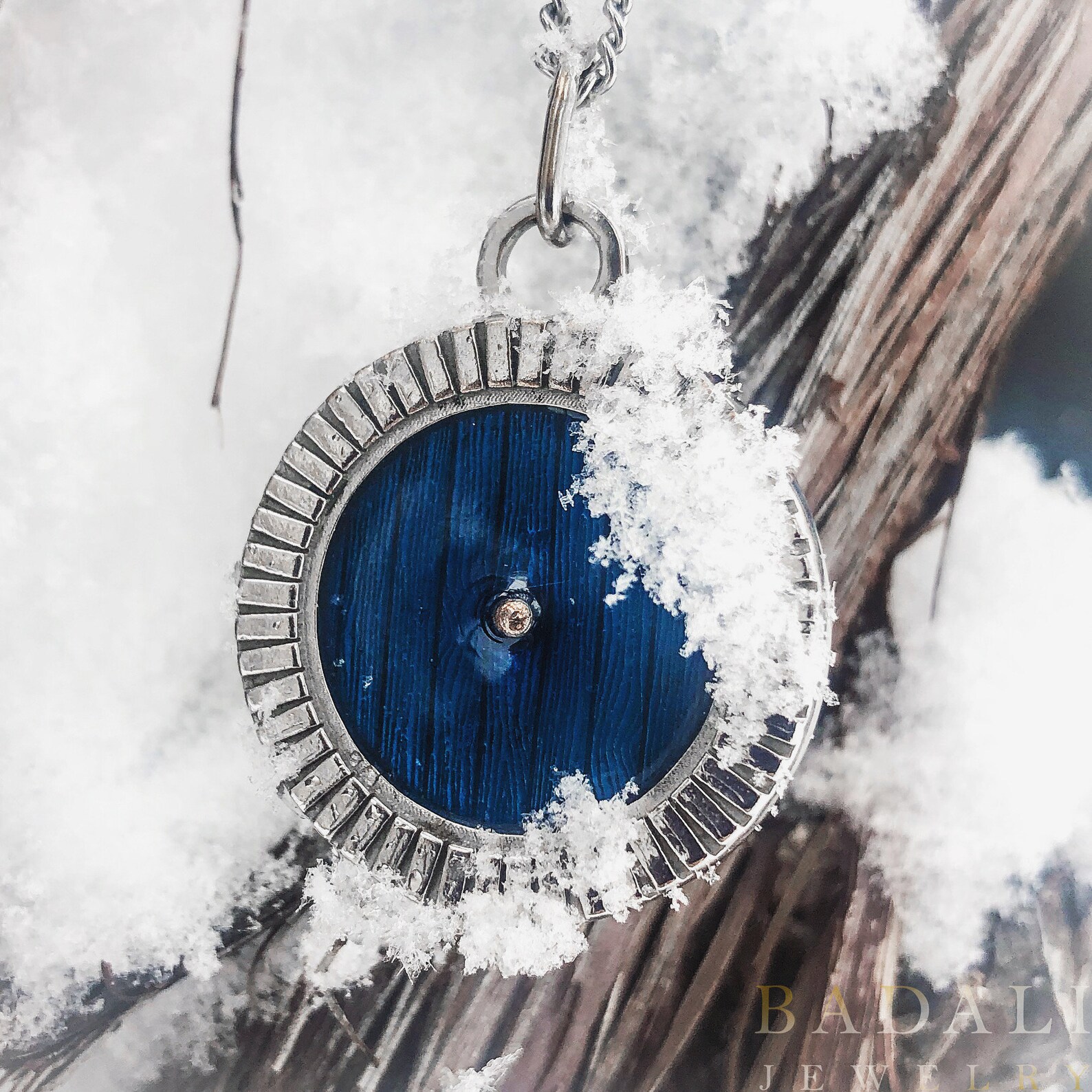 Custom Hobbiton Door Pendant or Key Chain Bronze Hobbit Hole - Etsy