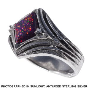 The Necromancer Ring, One of the Nine Rings of Men, Officially Licensed ...