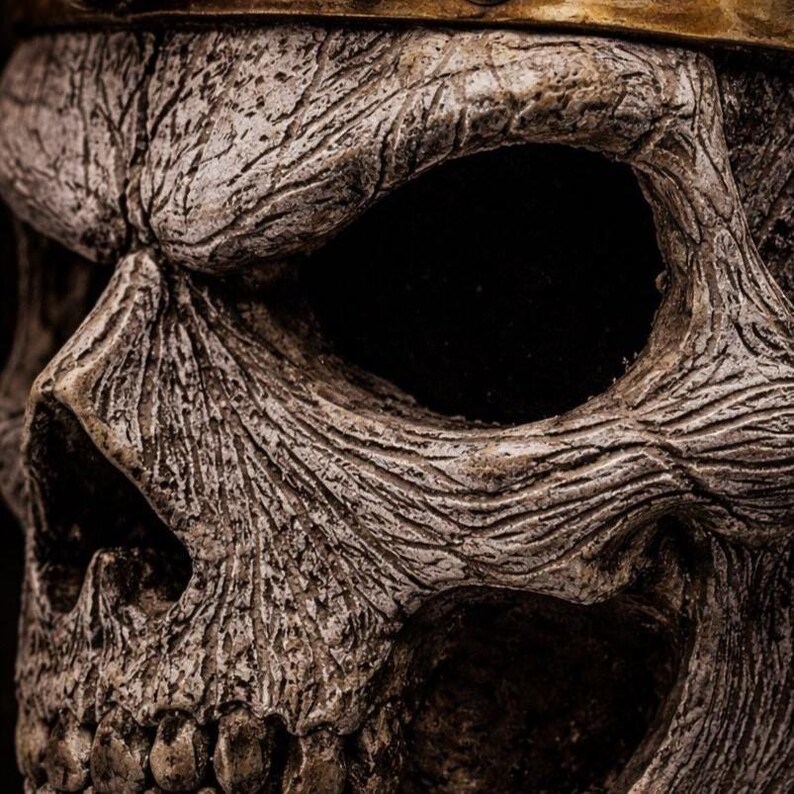 Crowned Skull Mask – Full Face Gothic Skull With Crown – Luxury Dark ...